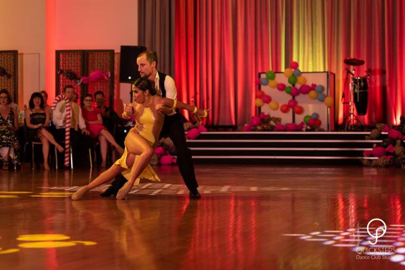 Why Do Ballet Or Jazz Dancers Turn Clockwise But Most